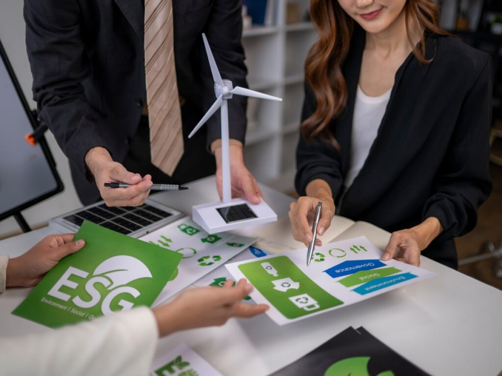 ESG Frameworks and Standards for Reporting | RTS